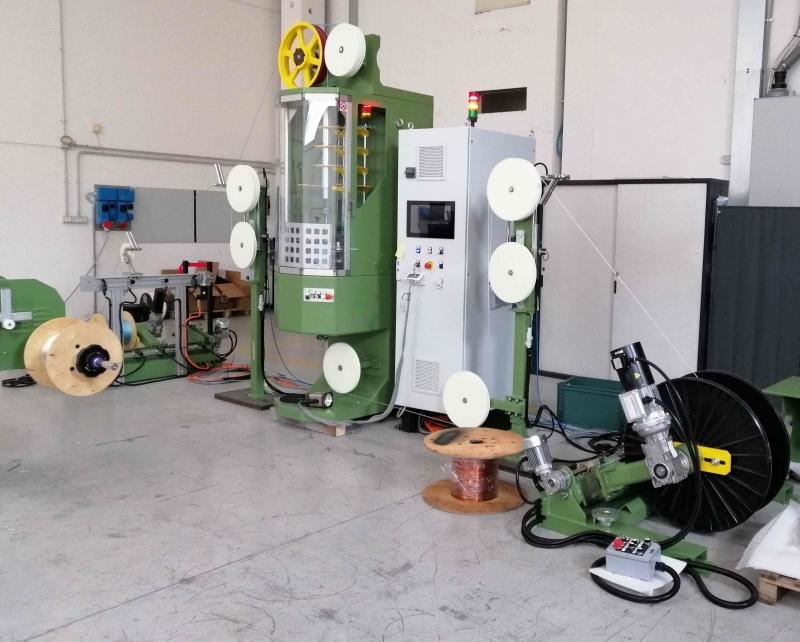 WTM vertical cable taping machines for tape application